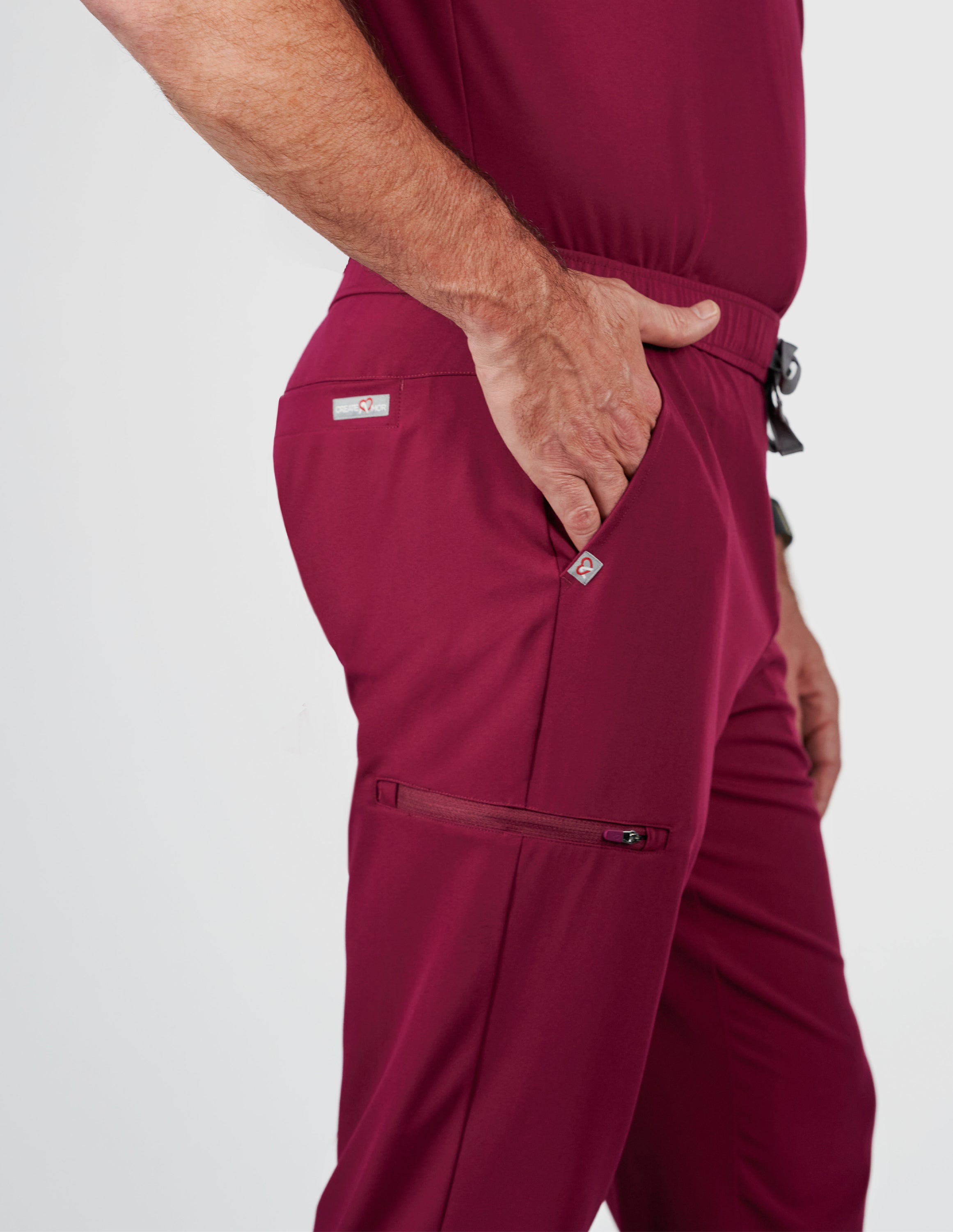 Aspen Jogger Men's Maroon Scrub Pants – Create Amor